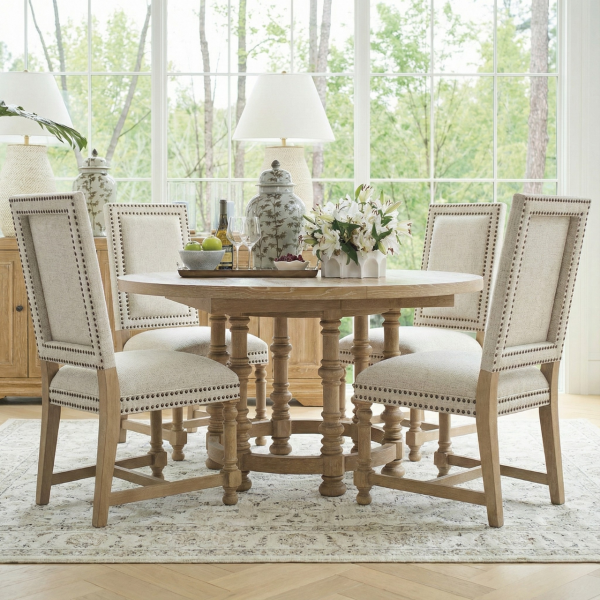 ENNISBROOK RND TBL W/4 CHAIRS | Babette's Furniture
